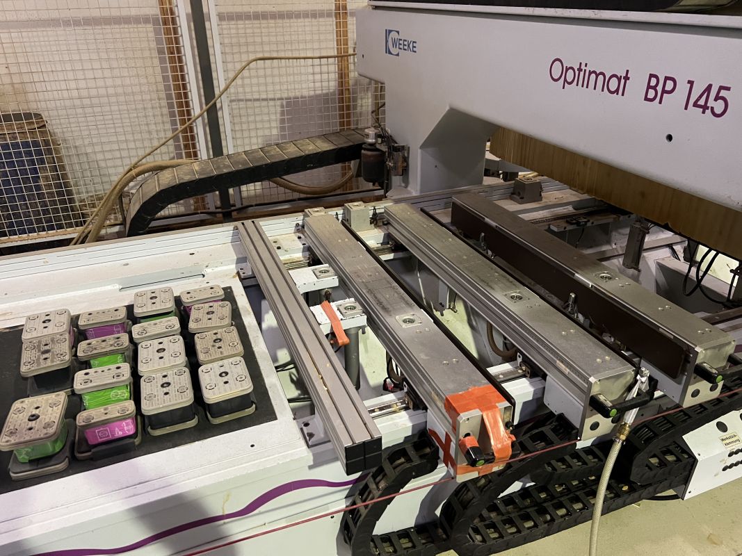 WEEKE Optimat BP 145 - Wehrmann Holzbearbeitungsmaschinen GmbH & Co. KG